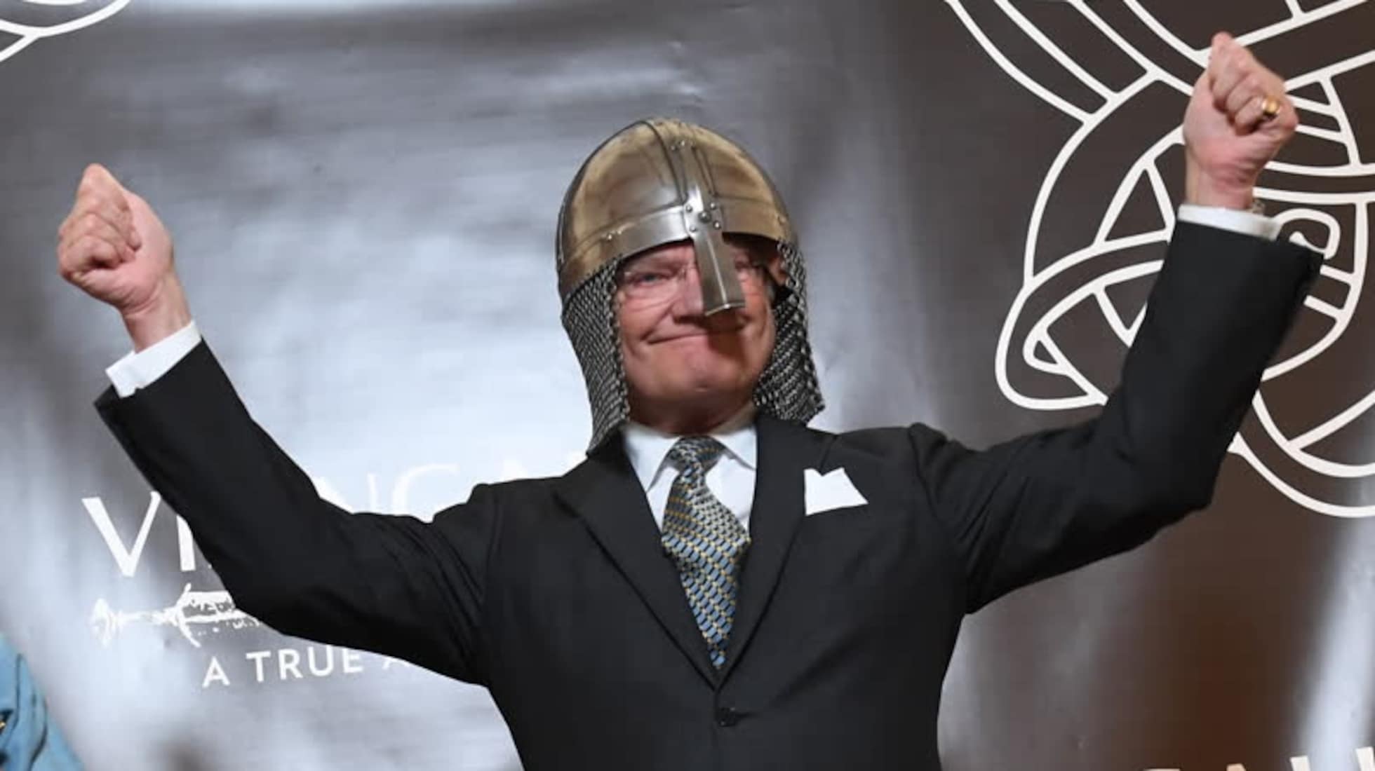 Kungen gör succé - som viking